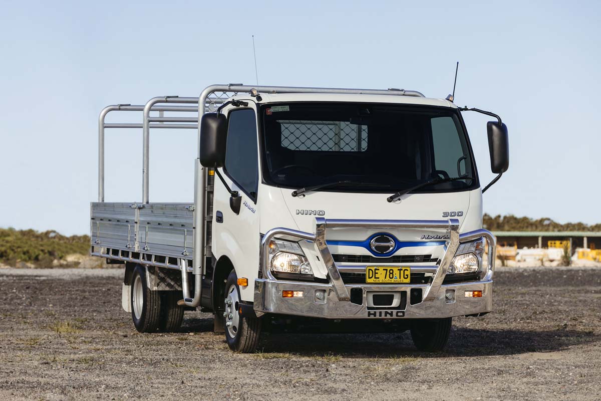 HINO EXPANDS HYBIRD ELECTRIC TRUCK RANGE - JUST TRUCKS